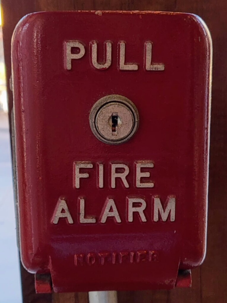 Is This Pull Station Rare? - User Created Fire Alarm Media - The Fire ...